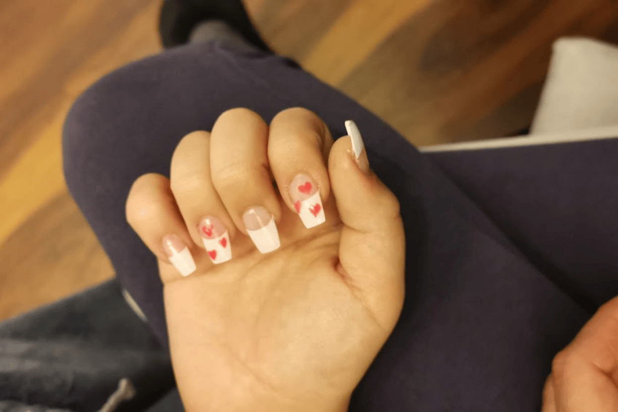DC Nails & Spa